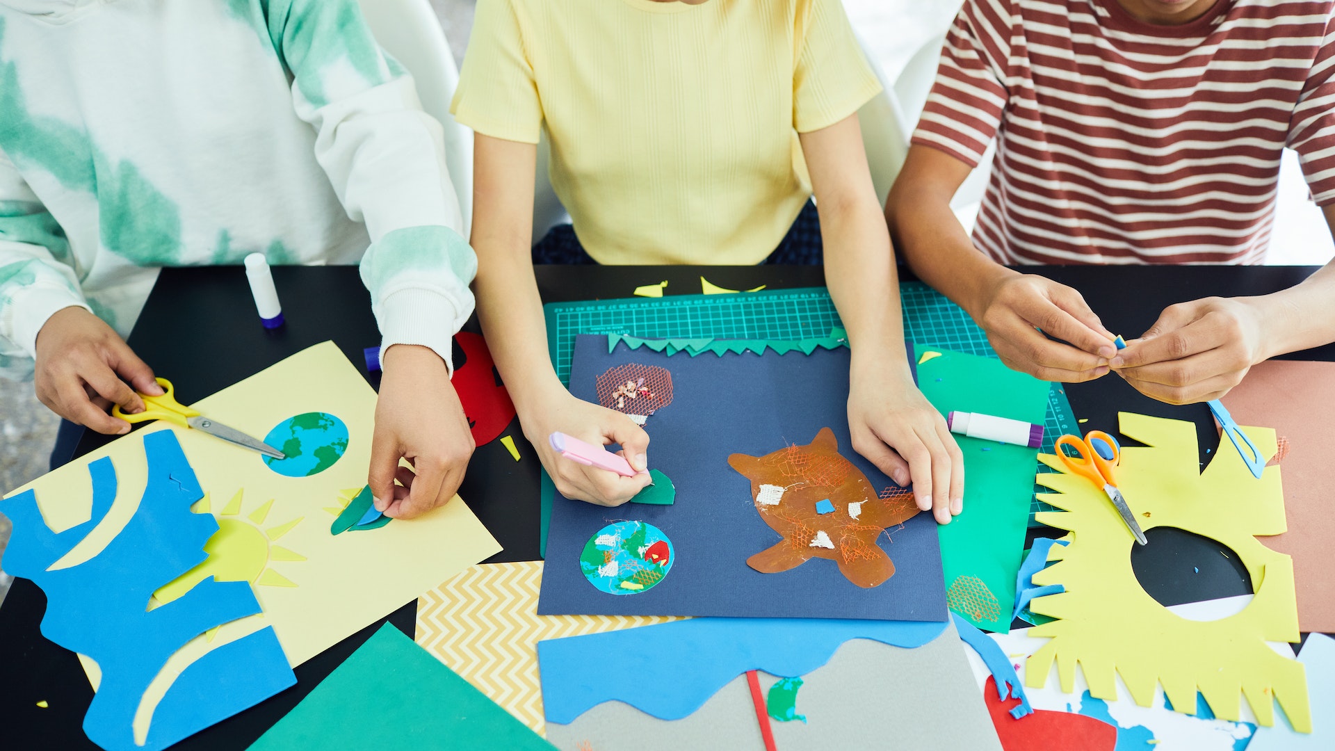 How Does Arts and Crafts Training Benefit Kids - VacationShuttle